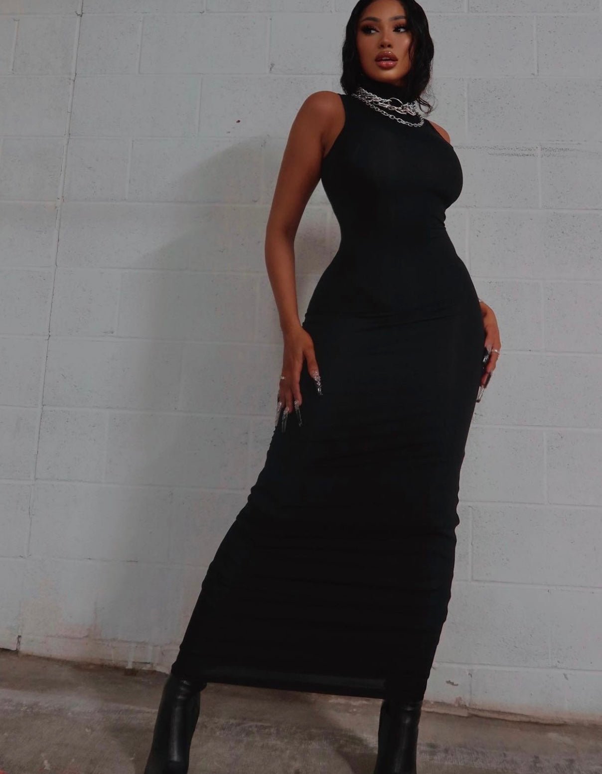 Black London Backless Dress | YG Collection – YG COLLECTION